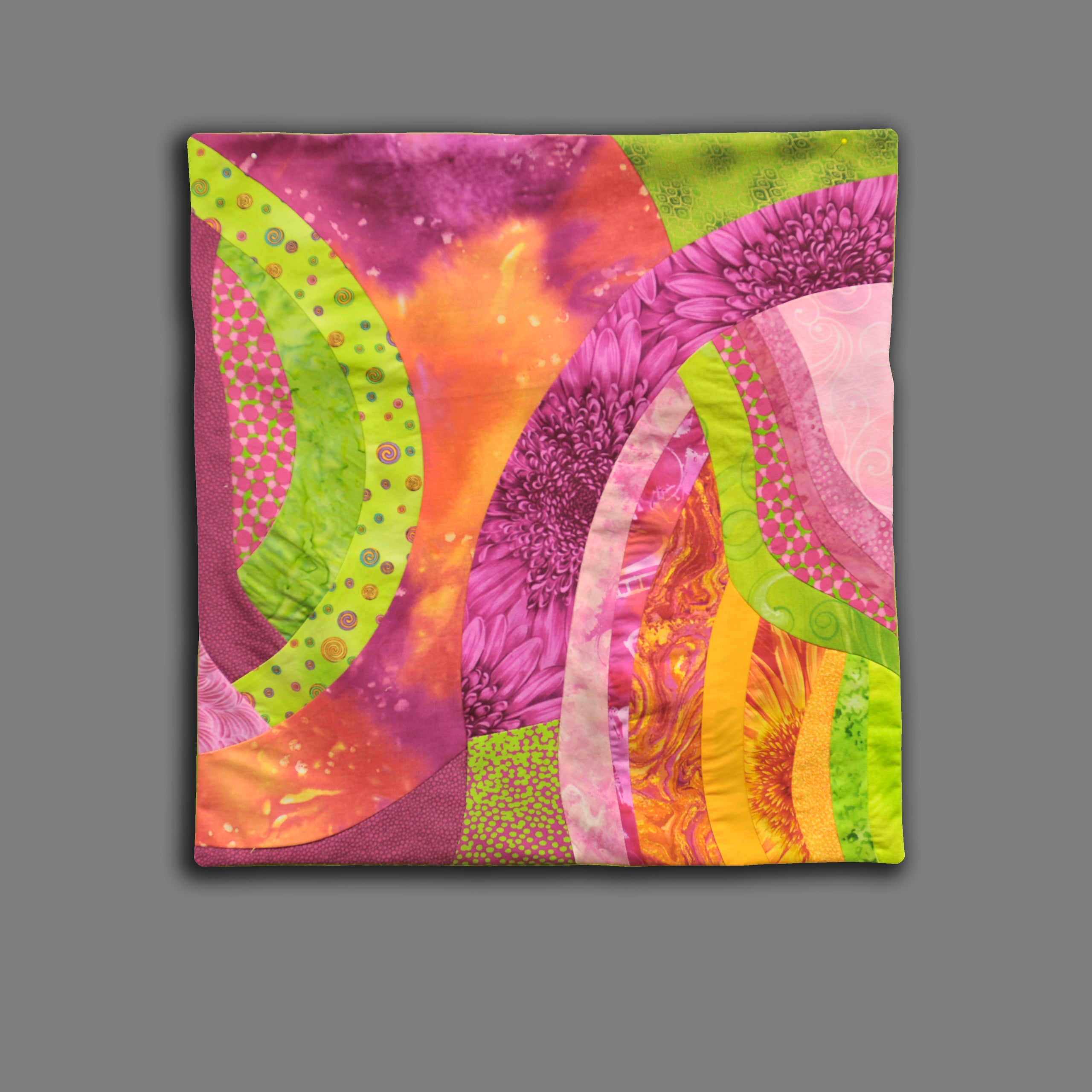 Bright Curves | Sue Ellen Fiber Art